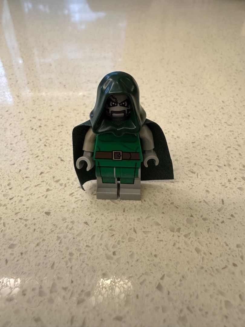 Lego 76005 Spider-Man: Daily Bugle Showdown Minifigure- Dr. Doom ...