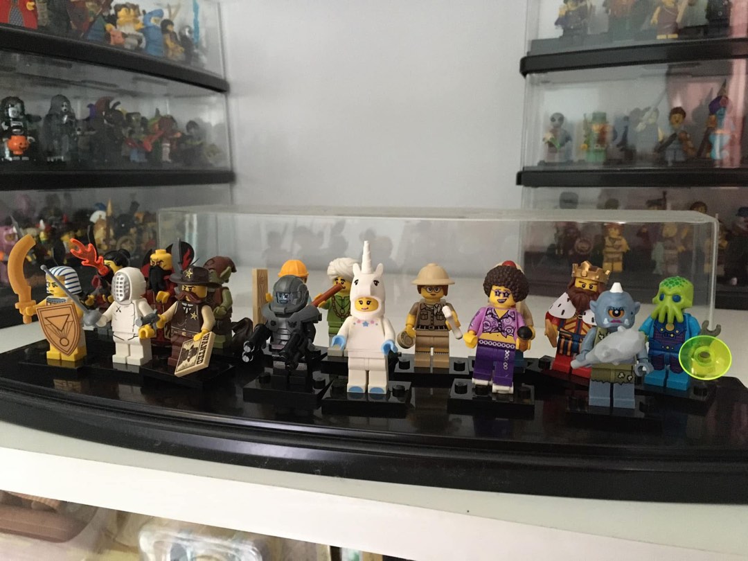 LEGO MINIFIGURES CMF Series 13 (71008) Complete Set, Hobbies & Toys ...