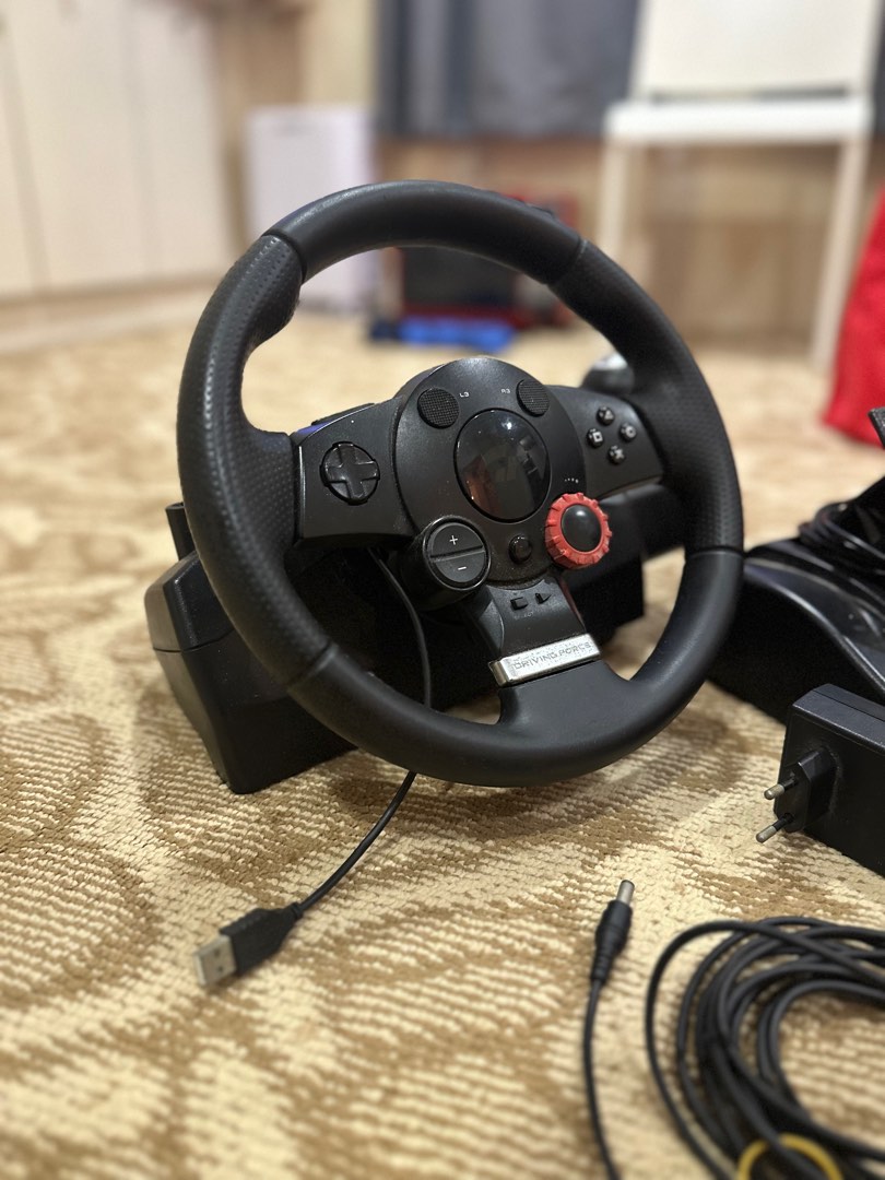 Logitech Driving Force GT (DFGT) Simulator Racing Wheel, Video Gaming ...