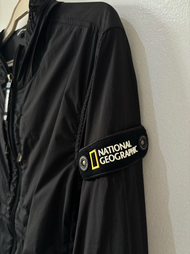 NATIONAL GEOGRAPHIC JACKET MEDIUM WOMENS, Women's Fashion, Activewear ...