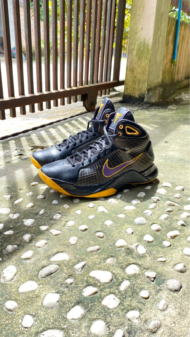 Nike Hyperdunk Lakers Kobe Bryant 2008, Fesyen Pria, Sepatu , Sneakers ...