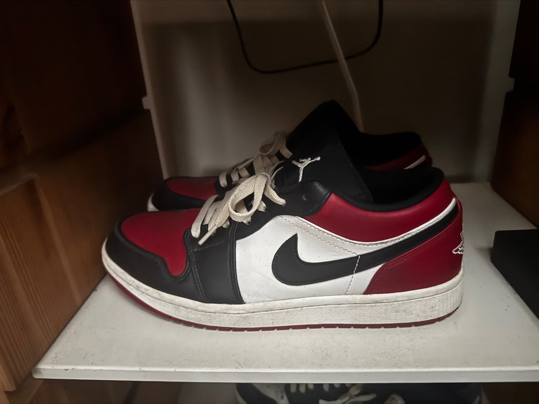 Nike Jordan 1 Low Bred toes US 9.5, Men's Fashion, Footwear, Sneakers ...