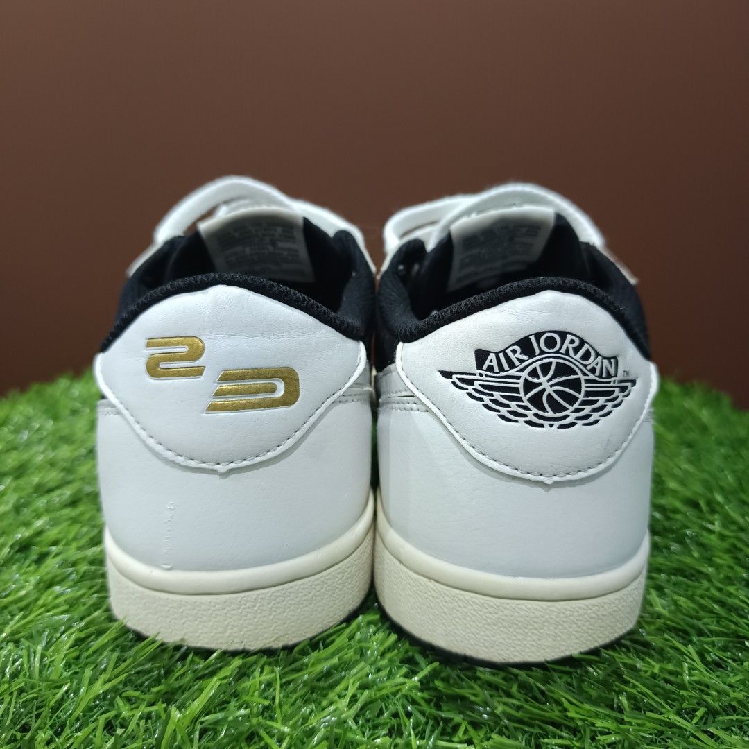 NIKE Kasut Bundle Travis Scott x Air Jordan 1 Low OG 'Reverse Panda ...