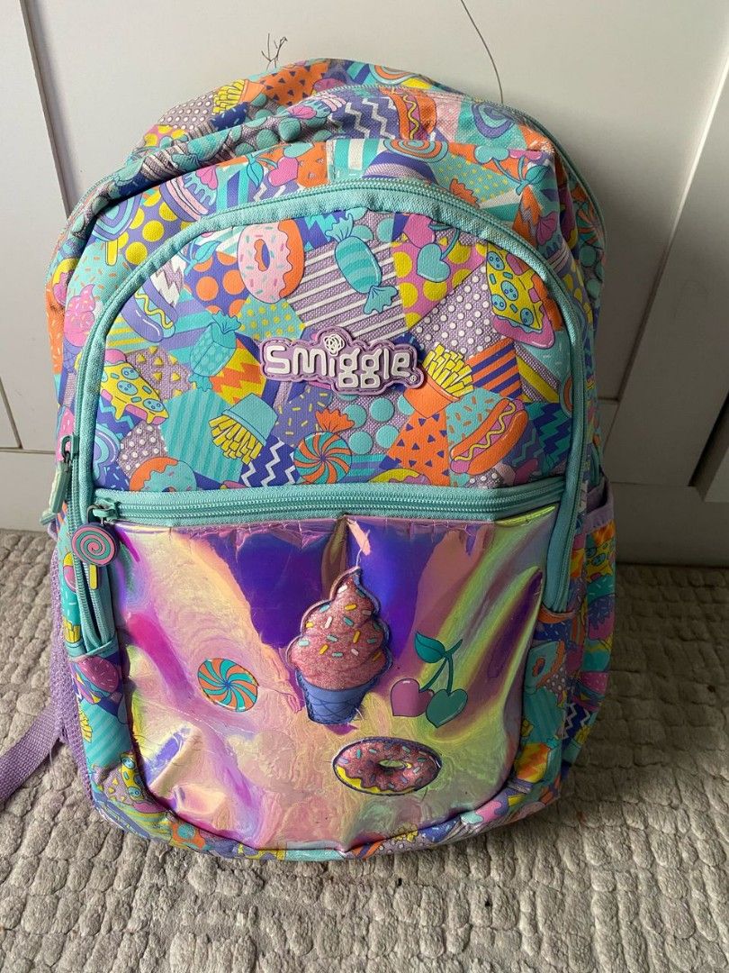 ORIGINAL SMIGGLE BAGPACK, Women's Fashion, Bags & Wallets, Backpacks on ...