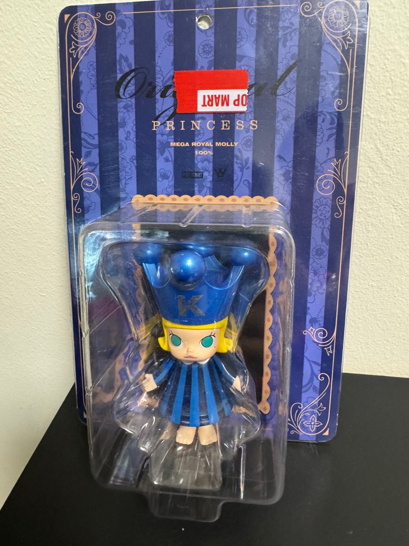 Popmart Royal Molly 100%, Hobbies & Toys, Toys & Games on Carousell