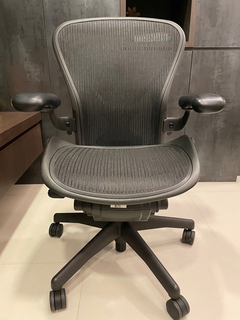 Refurbished Herman Miller (Graphite), Furniture & Home Living ...