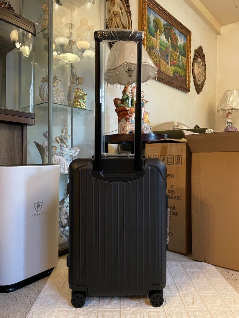 SAME DAY DELIVERY!! Matte Black Polycarbonate with Laptop Sleeve ...