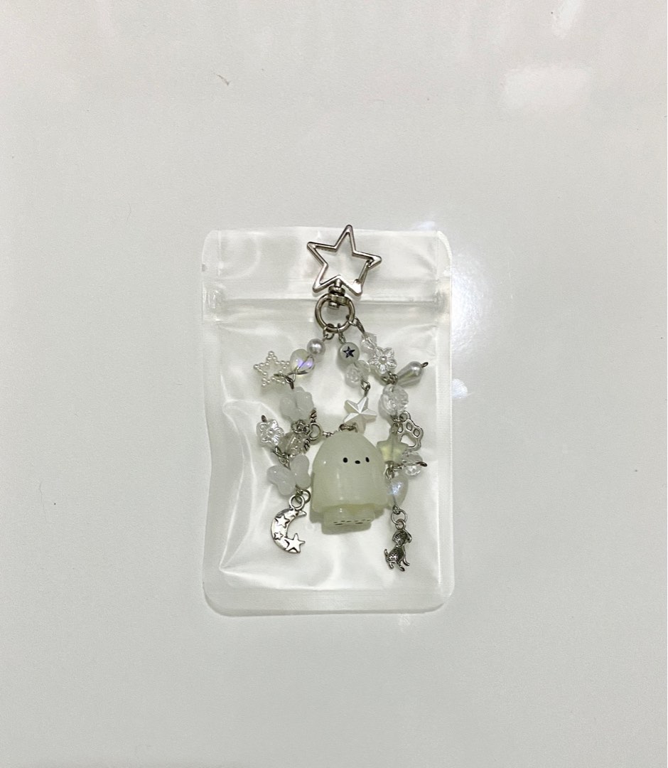 Sanrio ghost, Hobbies & Toys, Toys & Games on Carousell