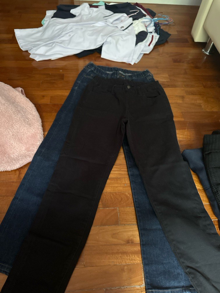 Uniqlo 150 jeans, Babies & Kids, Babies & Kids Fashion on Carousell