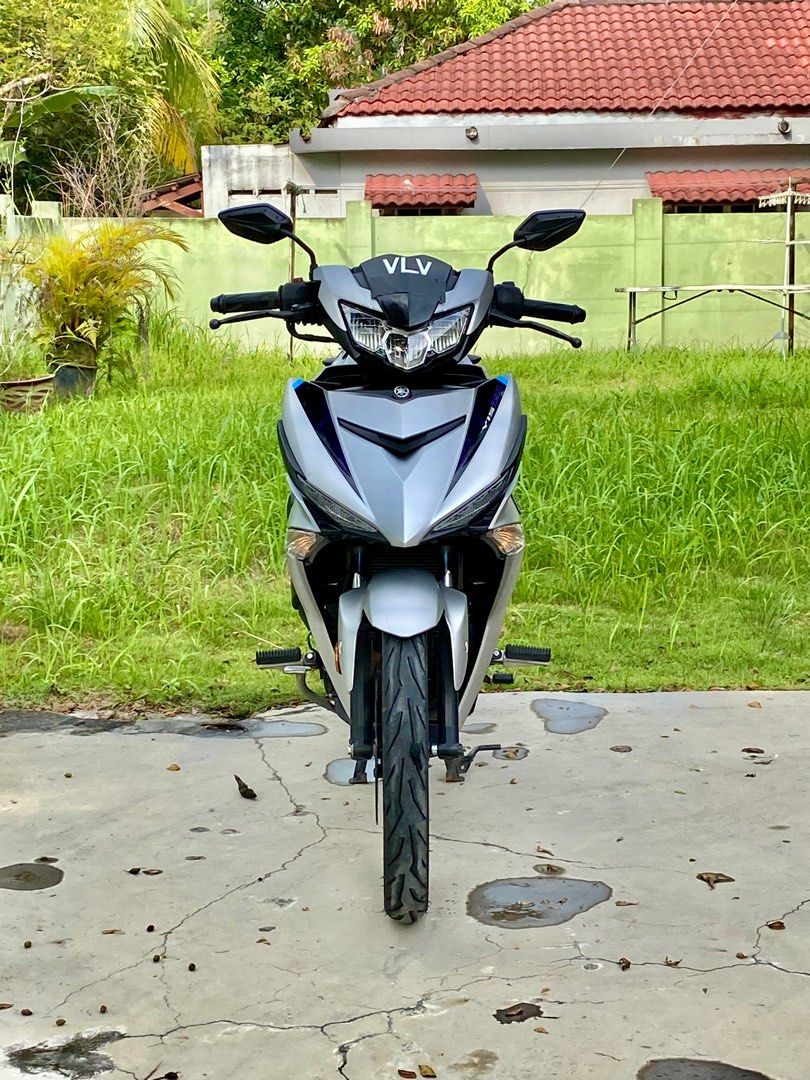 YAMAHA Y15 V2 2023/24 LiKE NEW CONDITION, Motorbikes on Carousell