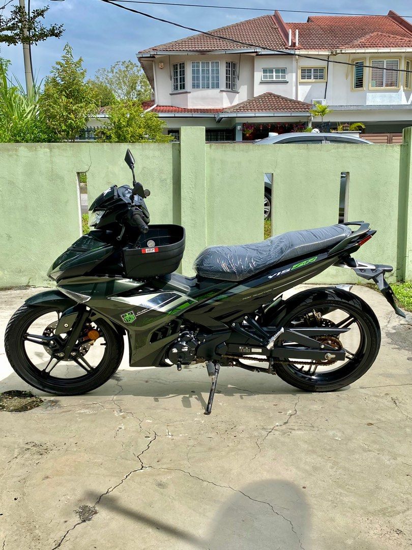 YAMAHA Y15 V2 LiKE NEW CONDITION, Motorbikes on Carousell