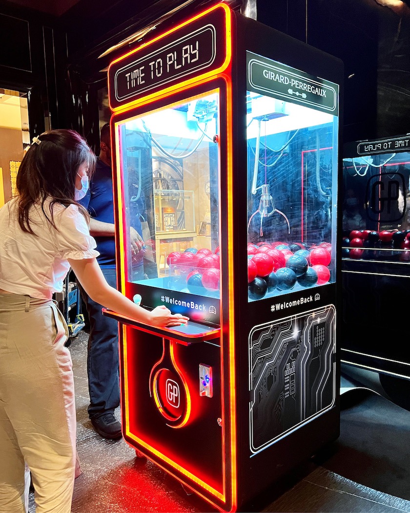 Arcade Claw Machine | Direct Supply From Singapore, Mobile Phones ...