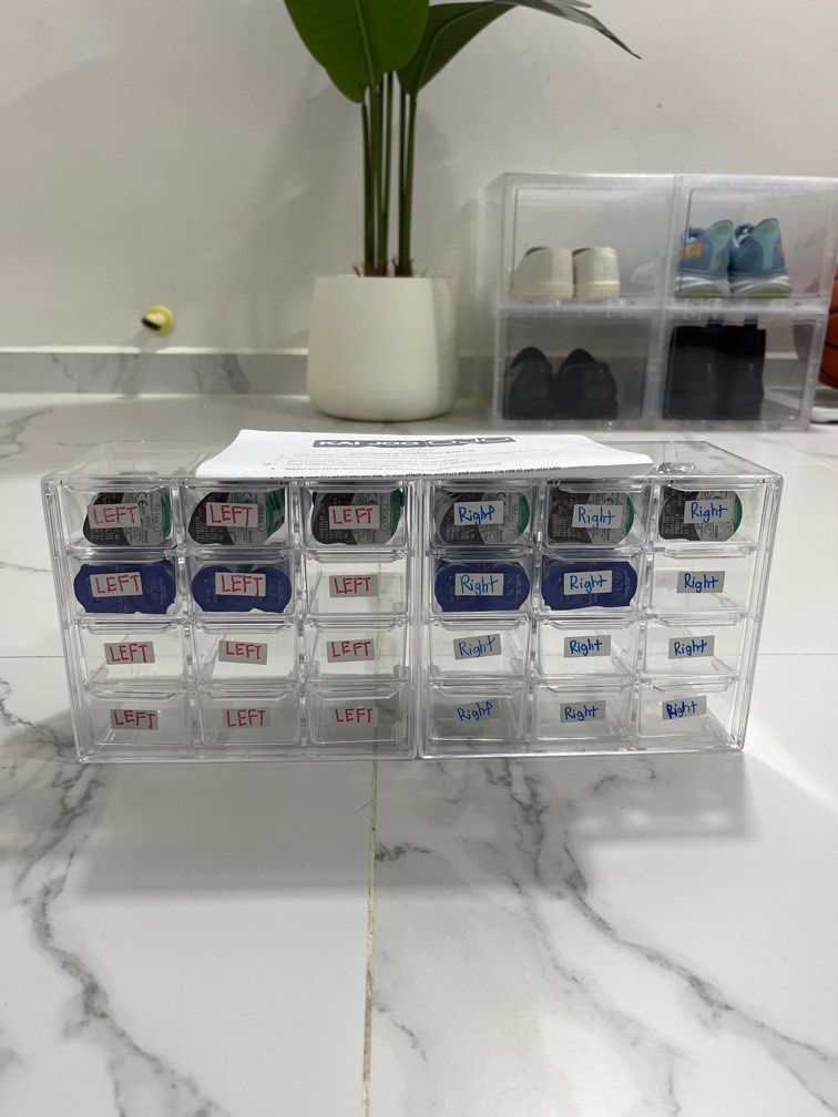 Assorted daily clear contact lenses dailies with contact lens storage ...