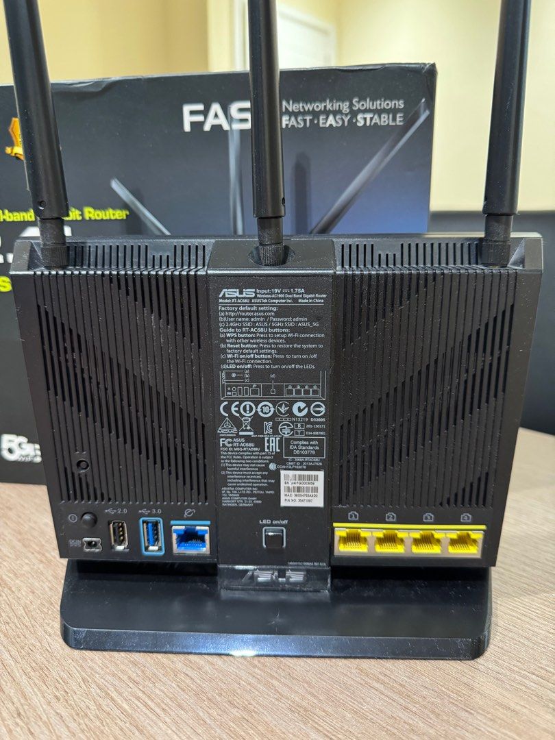 Asus RT AC68U AC1900 Dual Band WiFi Router, Computers & Tech, Parts ...