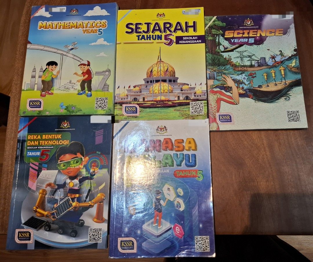 Buku teks darjah 5, Hobbies & Toys, Books & Magazines, Textbooks on ...