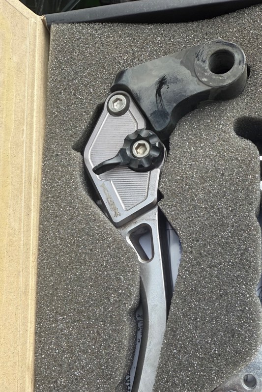 Cb400x vortex clutch, Motorcycles, Motorcycle Accessories on Carousell