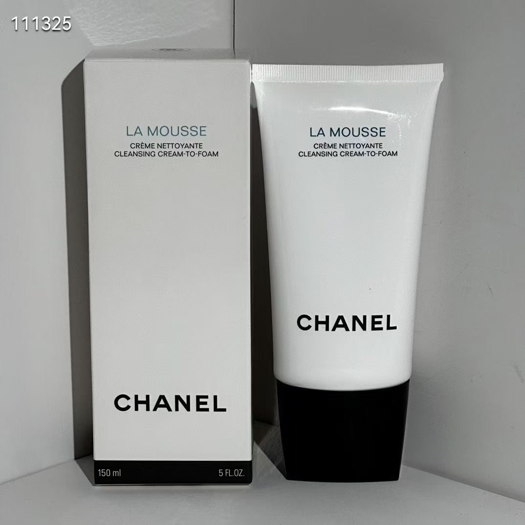 chanel香奈儿山茶花洁面150ml 三合一的全效型, 美容＆個人護理, 健康及美容 - 皮膚護理, 面部 - 面部護理 - Carousell