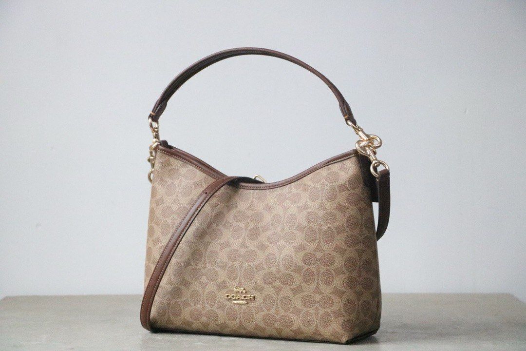 Cv975 coach carryall laurel, Women's Fashion, Bags & Wallets, Shoulder ...
