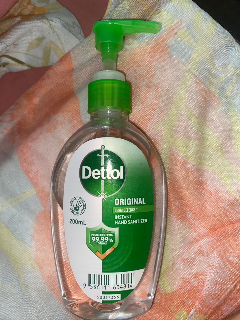 DETTOL HAND SANITIZER, Beauty & Personal Care, Bath & Body, Body Care on Carousell