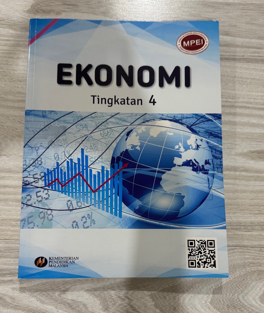 Ekonomi Form 4 textbook, Hobbies & Toys, Books & Magazines, Textbooks ...