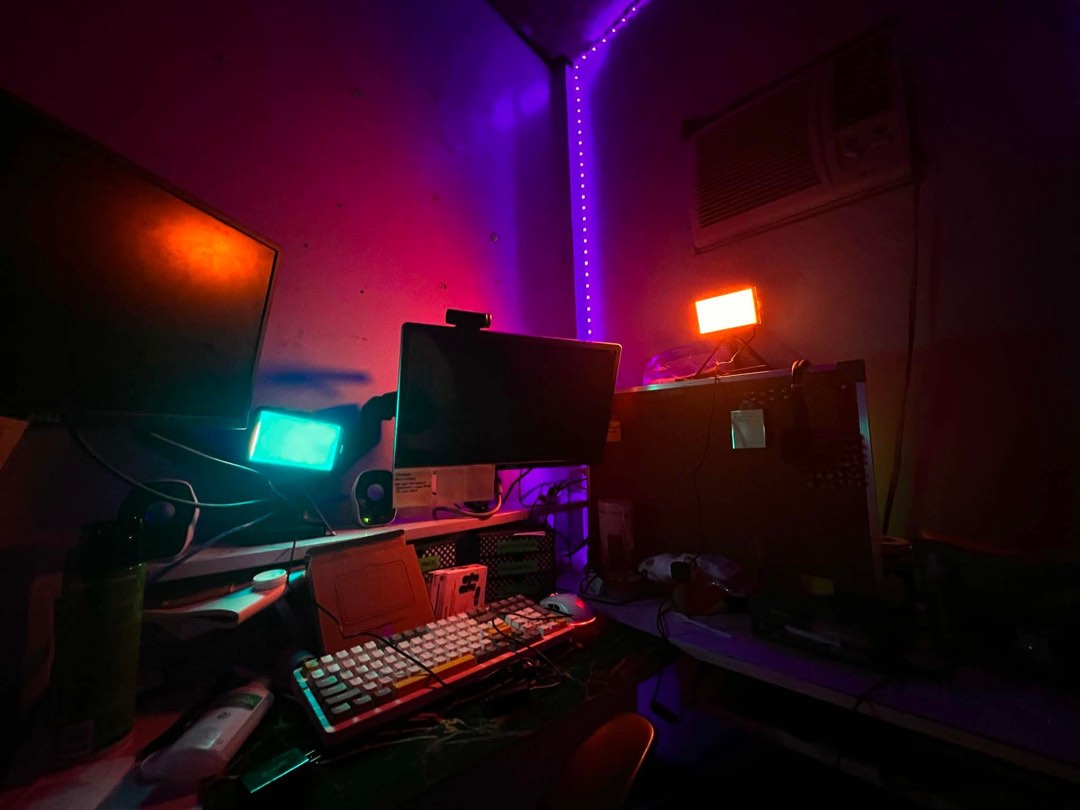 FULL DUAL MONITOR PC SET UP, Computers & Tech, Desktops on Carousell