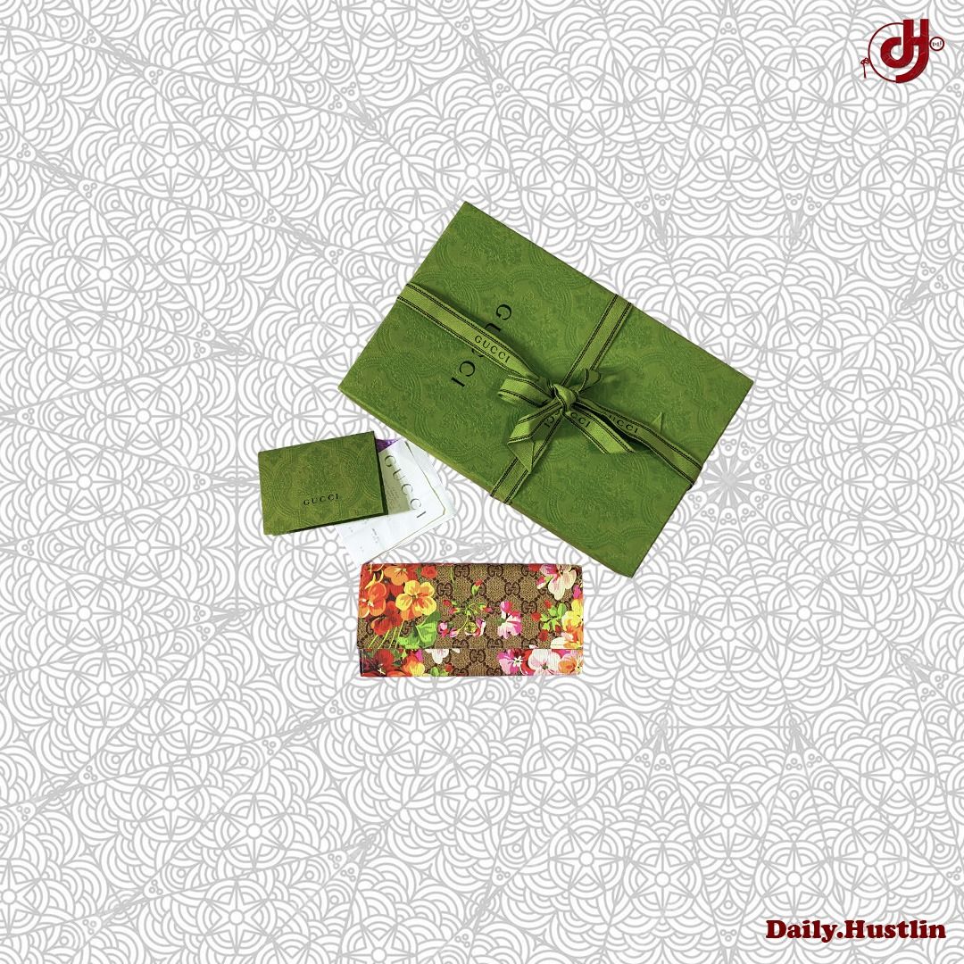 GUCCI GG BLOOMS LONG WALLET COMPLETE WITH RECEIPT AND BOX, Luxury, Bags ...