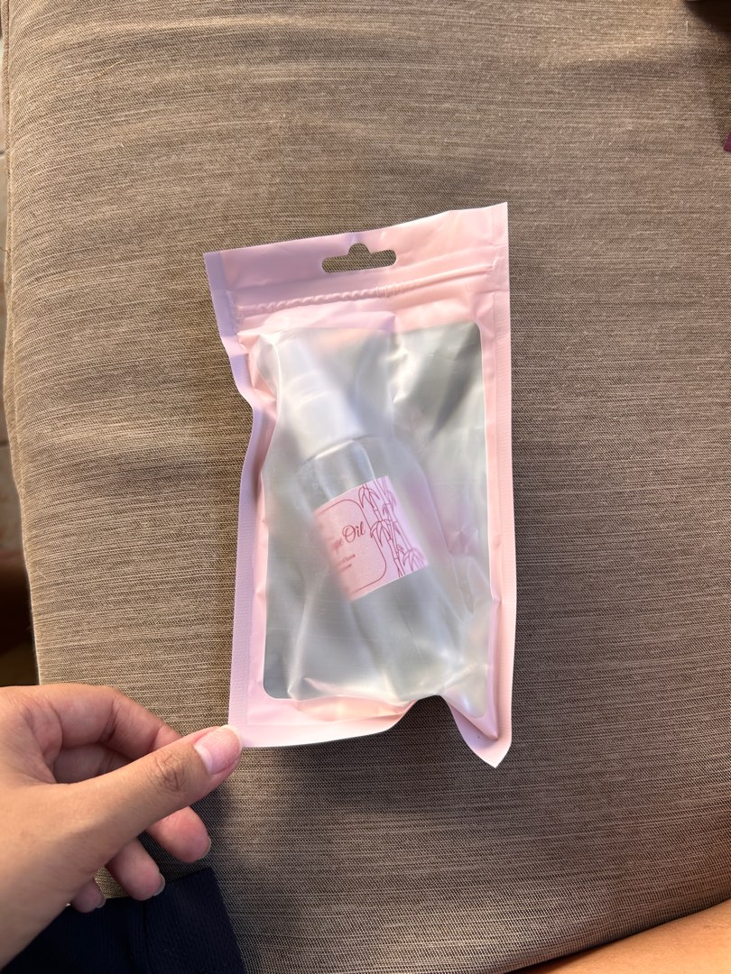 Hiraya Pilipina Boob Tape Oil Beauty And Personal Care Bath And Body