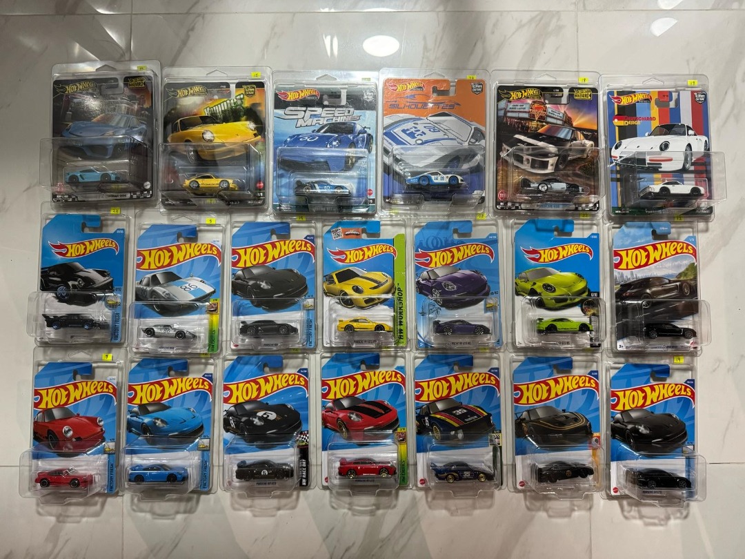 Hot Wheels Porsche Collection, Hobbies & Toys, Toys & Games on Carousell