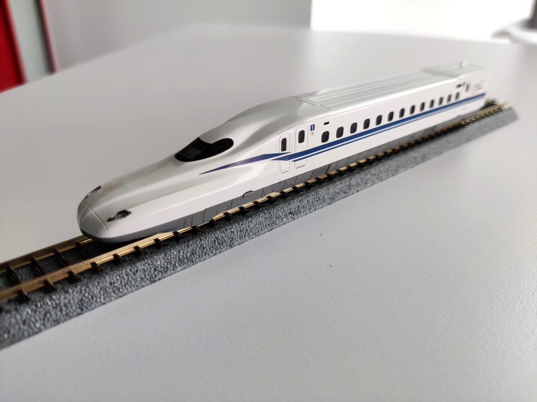 Kato N scale N700S Shinkansen bullet train model 16 car train, Hobbies ...