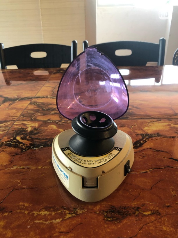 LABNET MINI-CENTRIFUGE, Health & Nutrition, Medical Supplies & Tools on ...