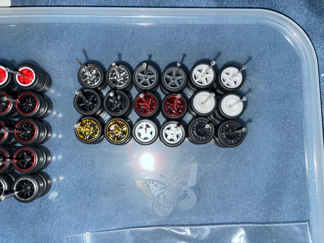 LOT Tayar getah & Axle untuk Scale 1:64, Hobbies & Toys, Toys & Games ...