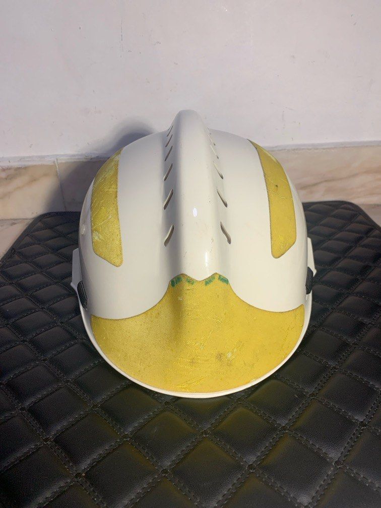 MSA Gallet F2 X-TREM Safety Helmet 650g fits Head Size 53cm to 63cm ...