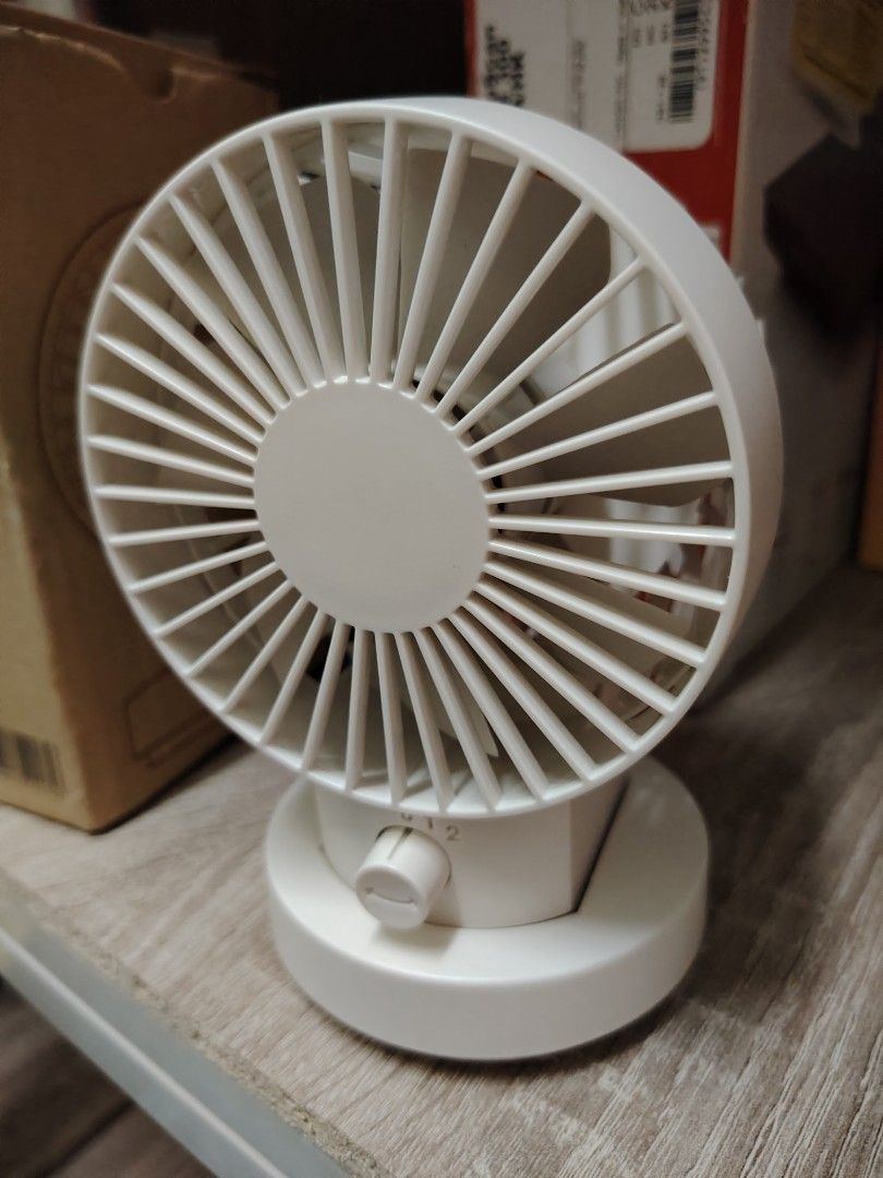 Muji Usb Desk Fan, Furniture & Home Living, Lighting & Fans, Fans on ...