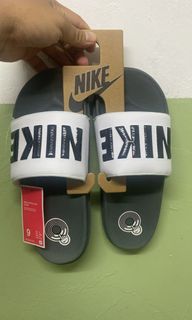 Nike slide RAYA, Men's Fashion, Footwear, Flipflops and Slides on Carousell