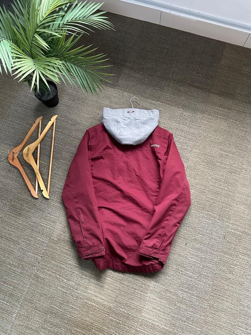 OAKLEY GORPCORE JACKET, Men's Fashion, Coats, Jackets and Outerwear on ...