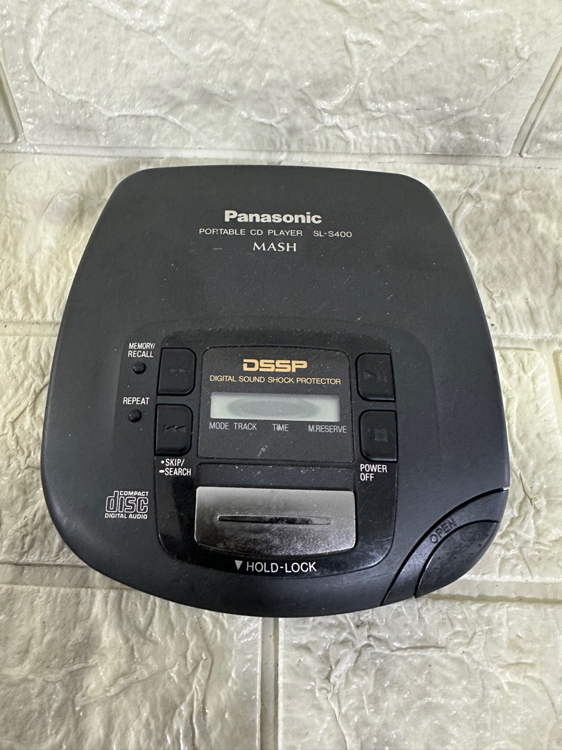 Panasonic PORTABLE CD PLAYER SL-S400 MASH, Audio, Portable Music Players on Carousell