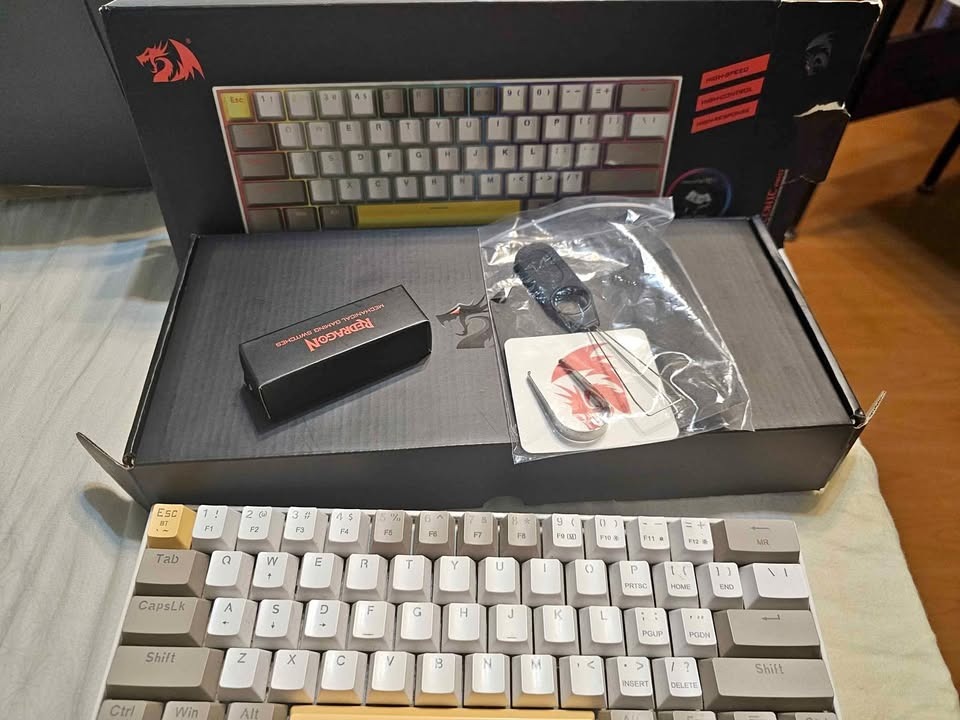 Redragon Draconic PRO tri-mode / RGB Backlightning, Computers & Tech ...