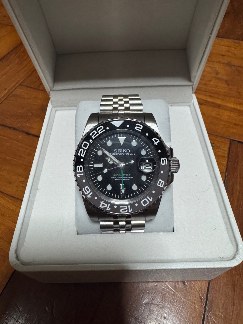 Seiko MOD - Bruce Wayne, Men's Fashion, Watches & Accessories, Watches ...