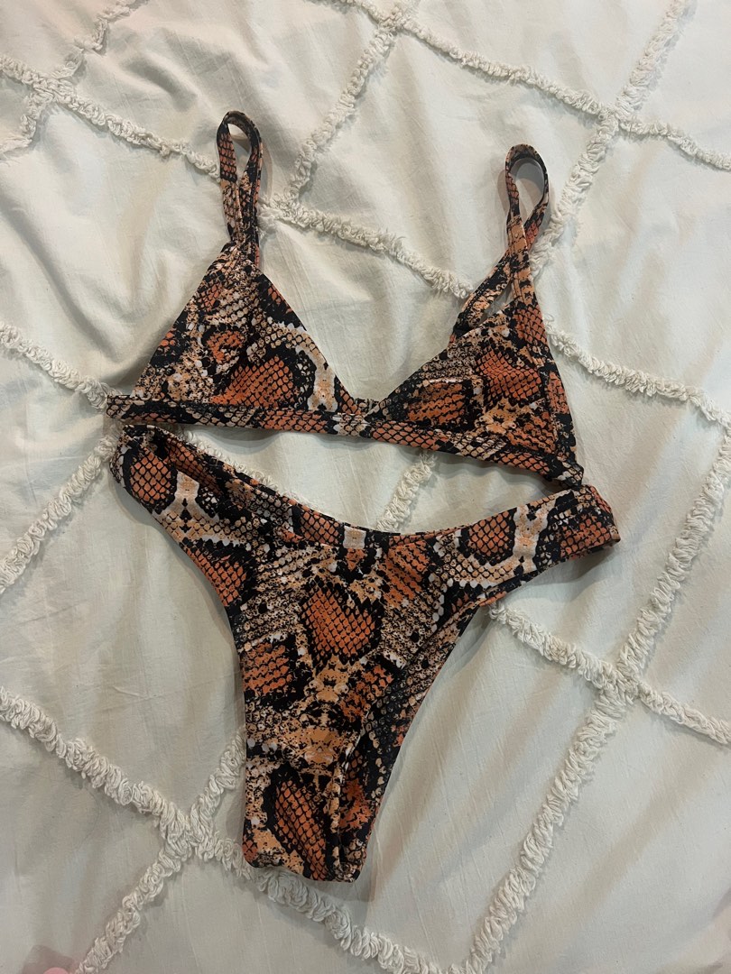 Snake skin bikini set brown, Women's Fashion, Swimwear, Bikinis ...