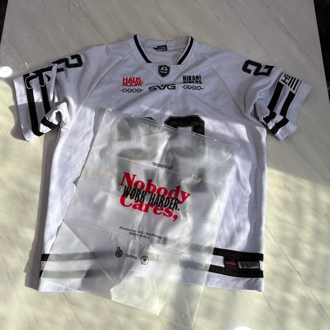 SVG X HOUSBOOM, Men's Fashion, Activewear on Carousell