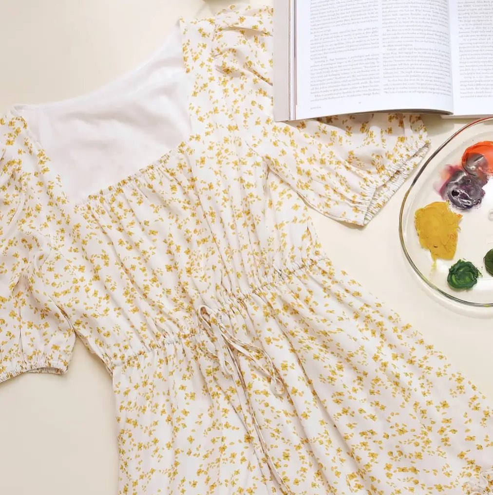 The Willow Label Freya Babydoll Dress, Women's Fashion, Muslimah ...