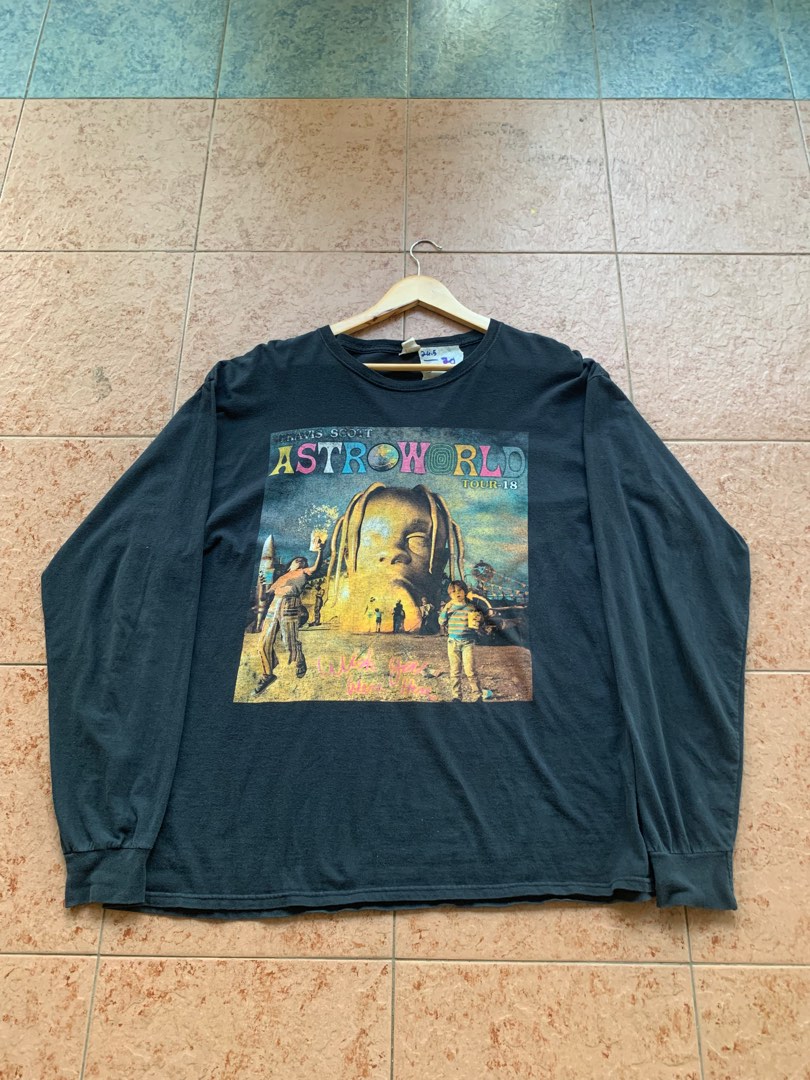 Travis scott astro world tour-18, Men's Fashion, Activewear on Carousell
