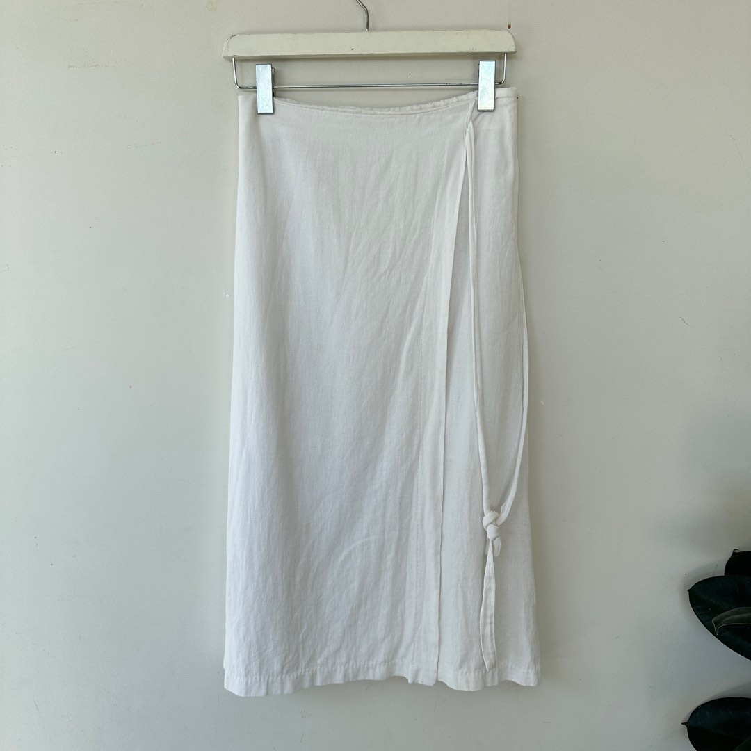 WHITE LINEN BEACH SKIRT (25-26), Women's Fashion, Bottoms, Skirts on ...