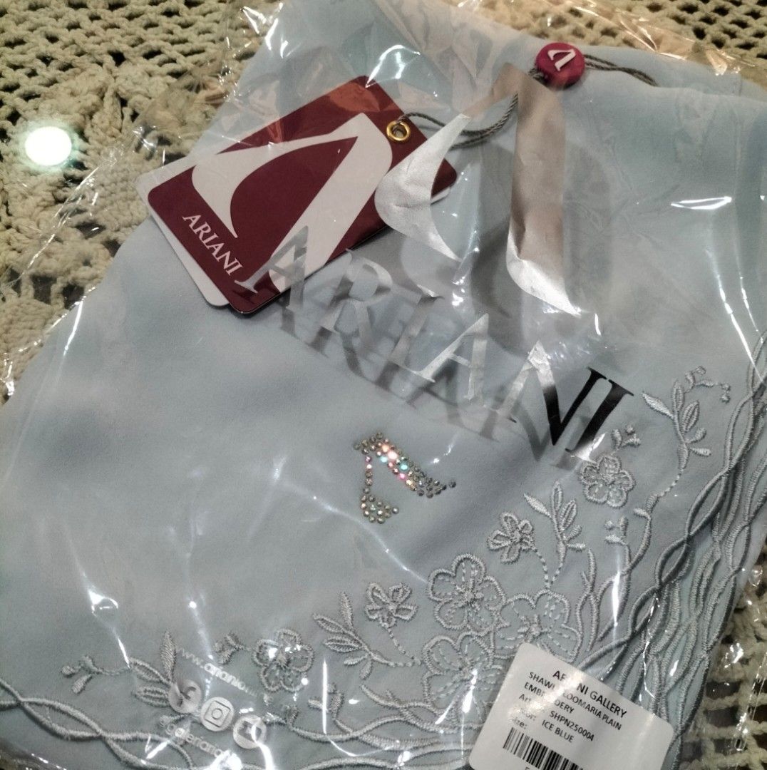 ARIANI Embroidery Shawl (light blue) // Shawl sulam chiffon biru end ...