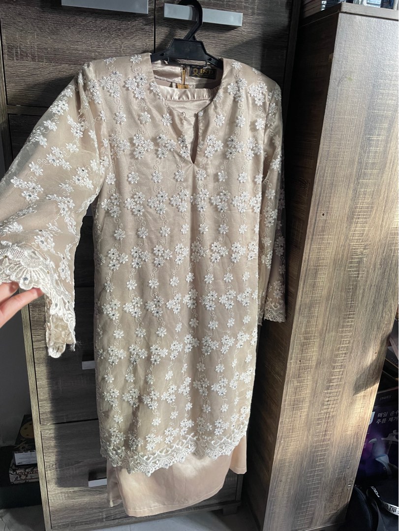 baju kurung moden sulam colour nude/cream, Women's Fashion, Dresses ...
