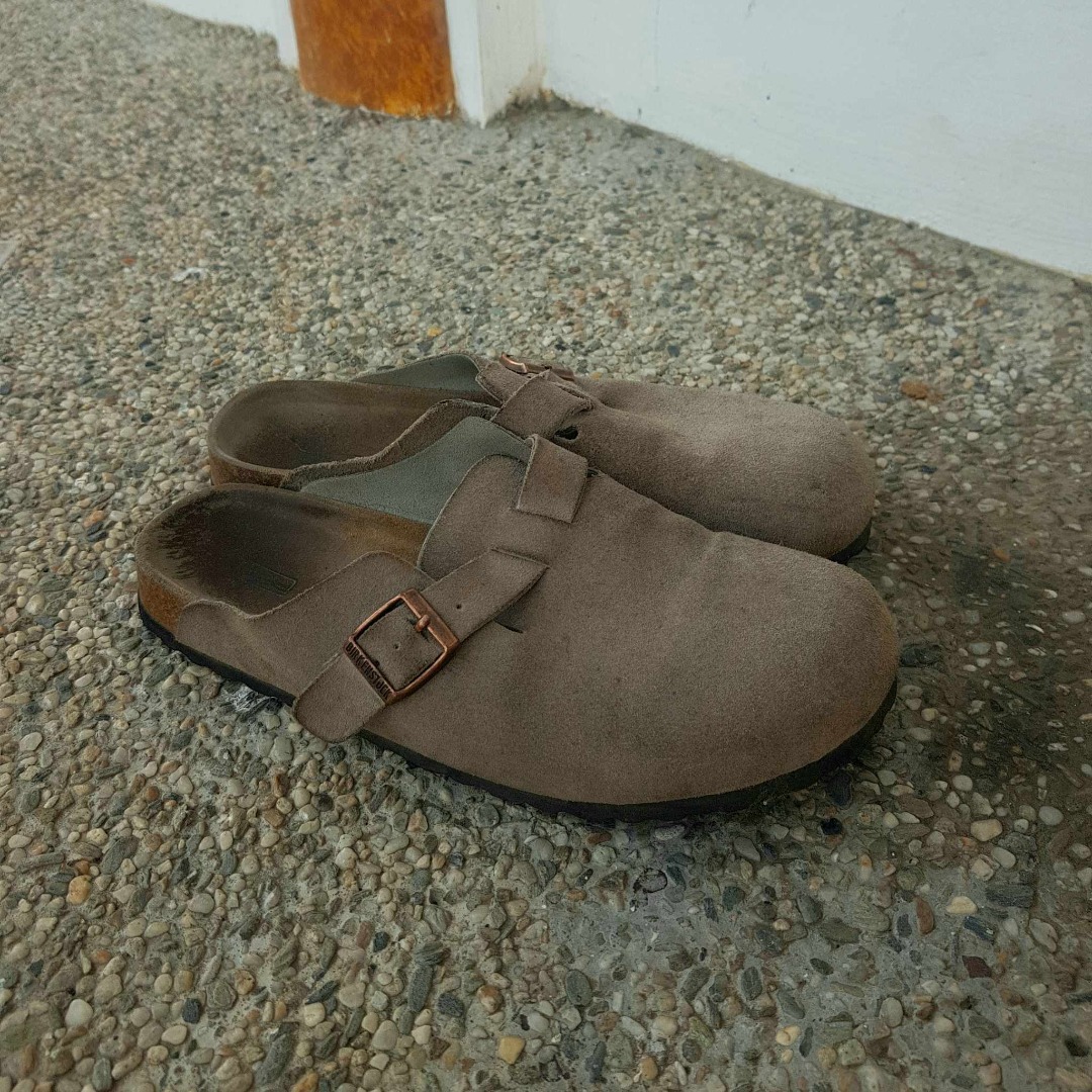 Birkenstock Boston Birks, Men's Fashion, Footwear, Slippers & Slides on ...