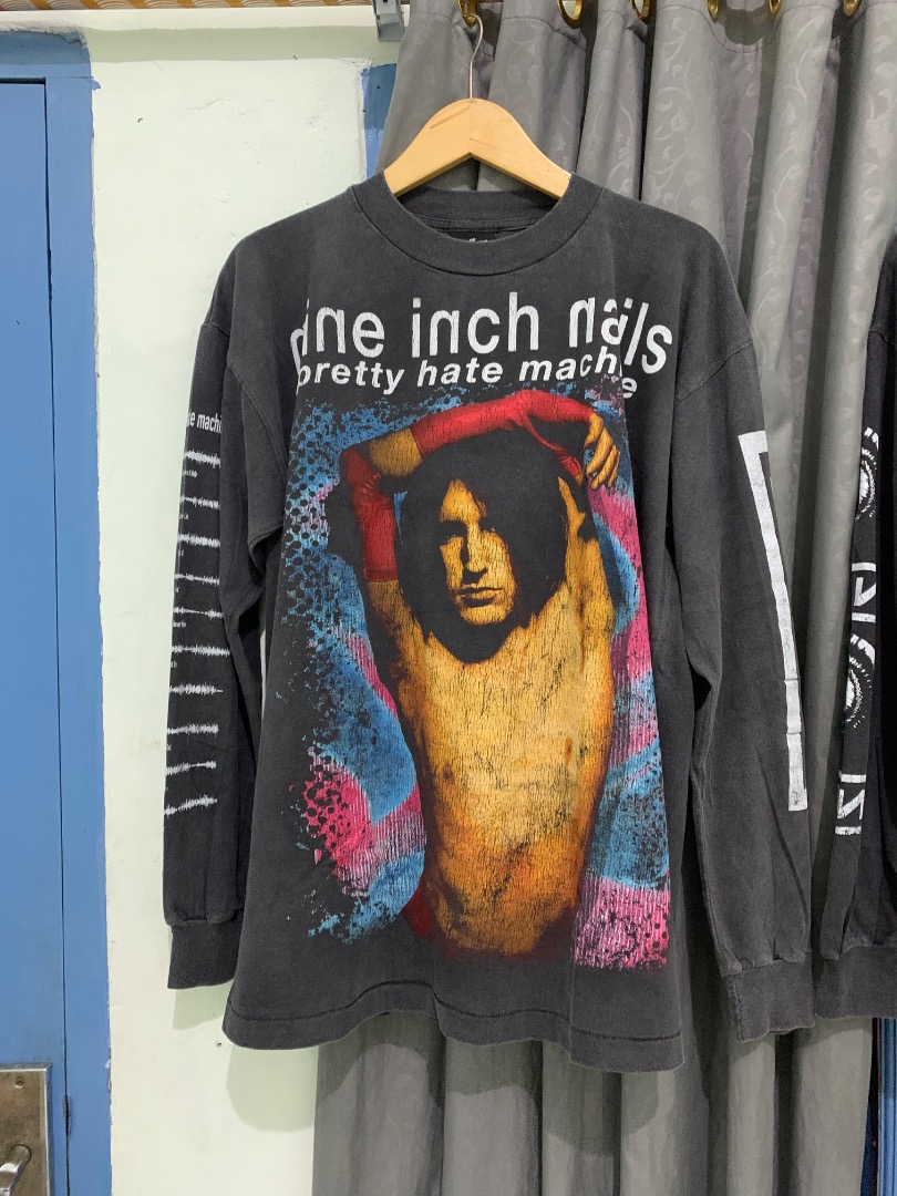 Bootleg modern NIN By Jz_thrifters, Fesyen Pria, Pakaian , Atasan di Carousell