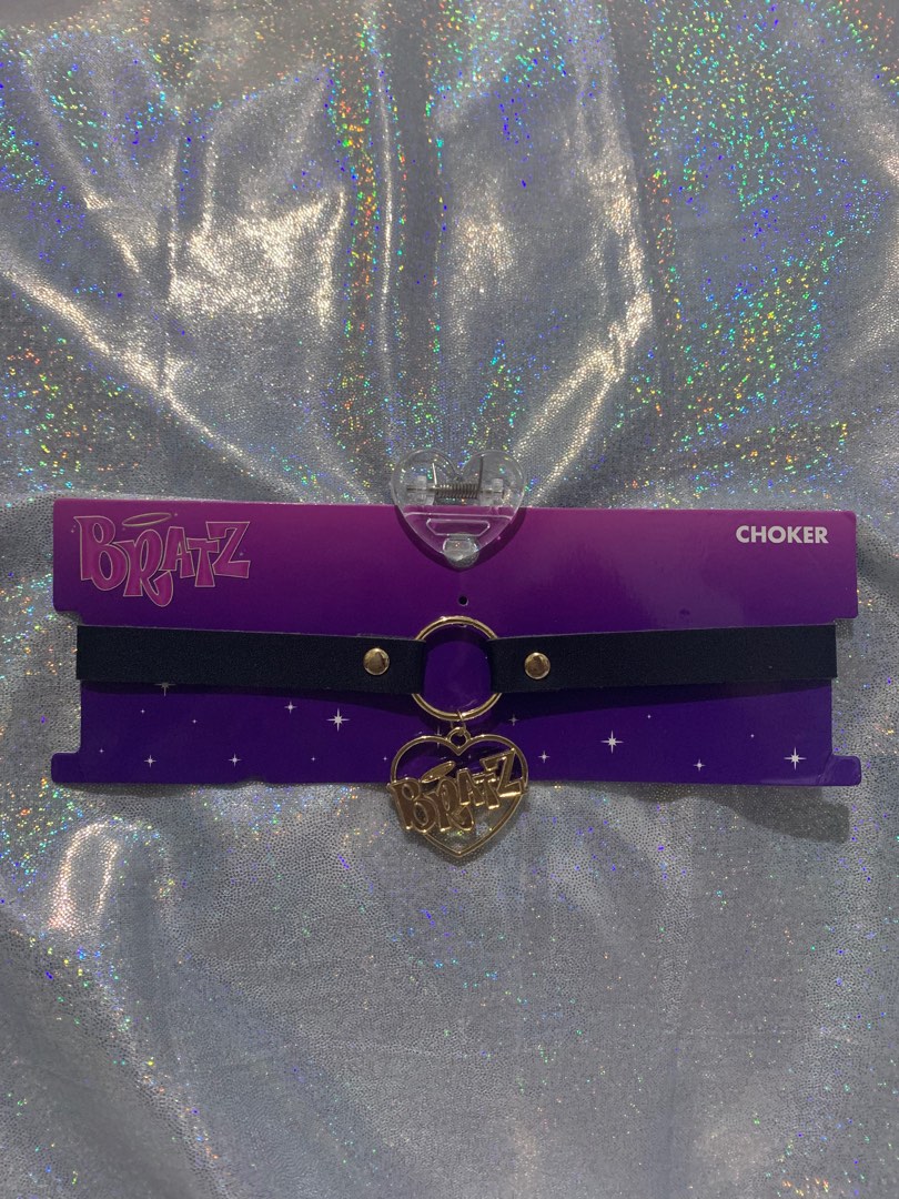 Bratz Hot Topic Heart Logo Choker, Hobbies & Toys, Toys & Games on ...