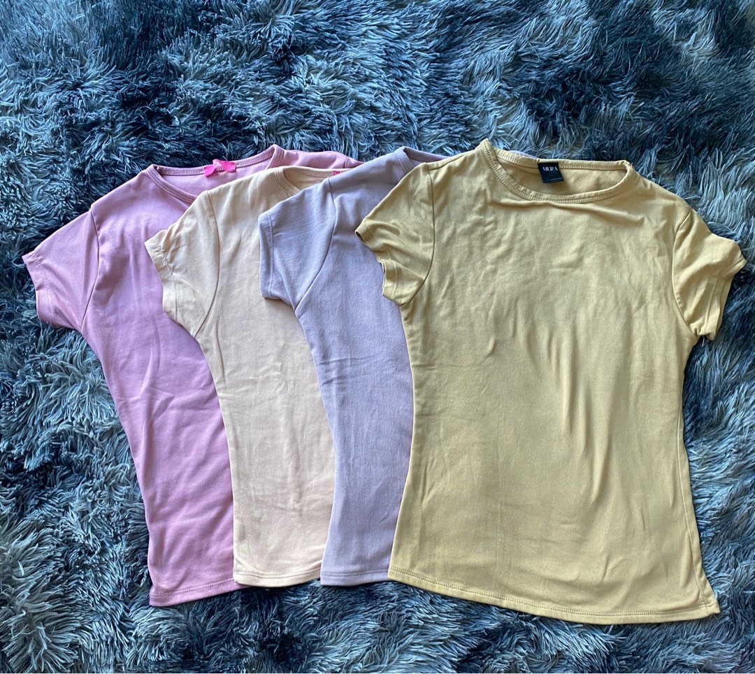 Crizia & Mera Top Bundle Pastel Colors, Announcements on Carousell