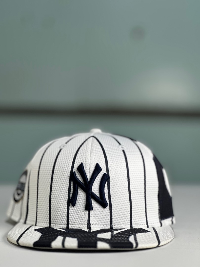 Derek Jeter Hall of Fame Jersey Snapback, Men's Fashion, Watches ...